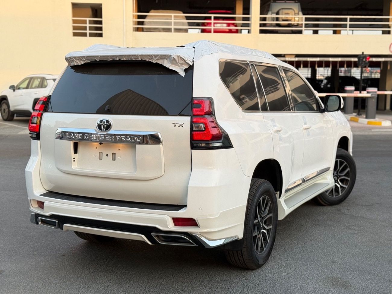 Used Toyota Prado TXL 2.8L 2020 for sale in Dubai - 907396