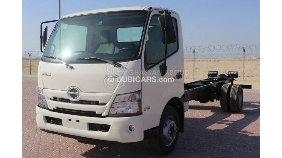 New Hino 300 Hino916 Chassis, 6.1 Tons (Approx.), Single cabin with ...