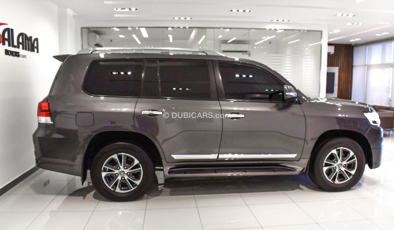Used Toyota Land Cruiser GXR V8 2016 for sale in Dubai - 651231