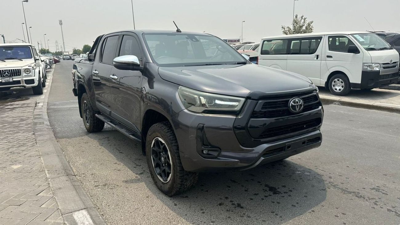 Used Toyota Hilux RHD DIESEL MANUAL 2019 for sale in Dubai - 767779