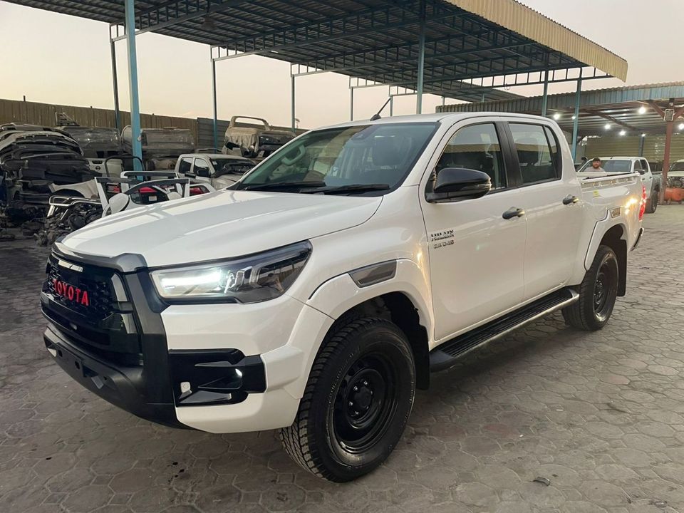 Used Toyota Hilux ADV 2.8L 2020 for sale in Dubai - 803483