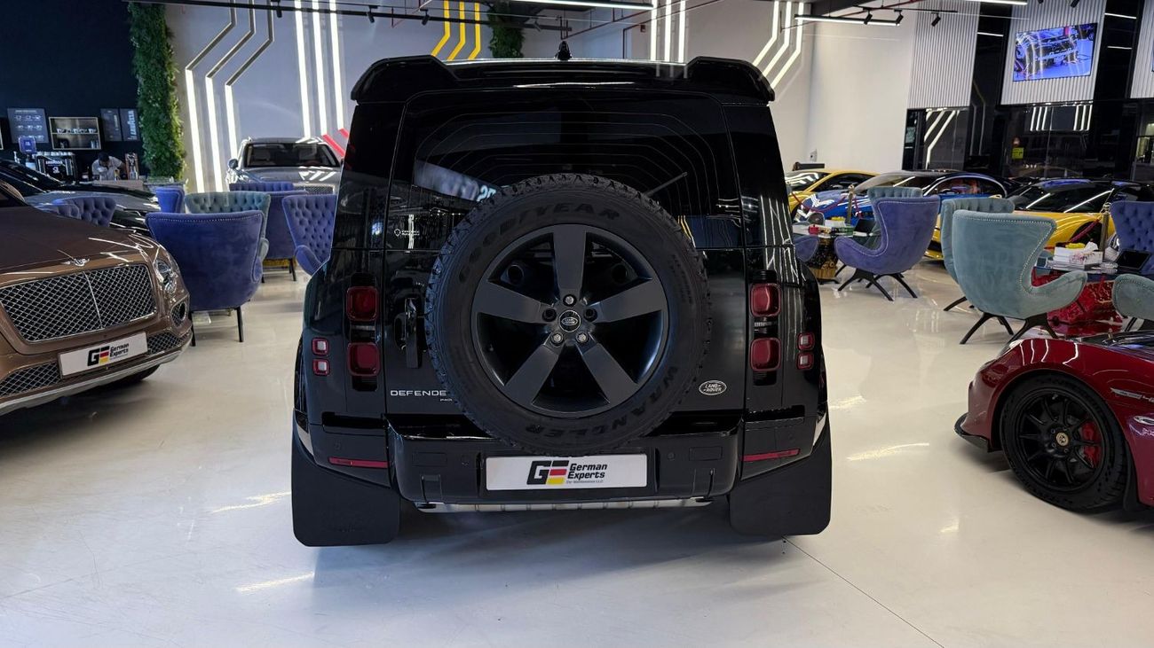 Used Land Rover Defender P400 90 HSE 3.0L (5 Seater) 2022 Defender 90 V6 / GCC / ALTayyer ...