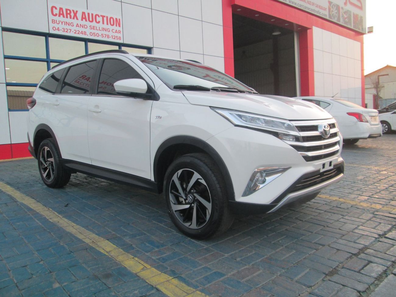 Used Toyota Rush EX 1.5L 2020 for sale in Dubai - 864561