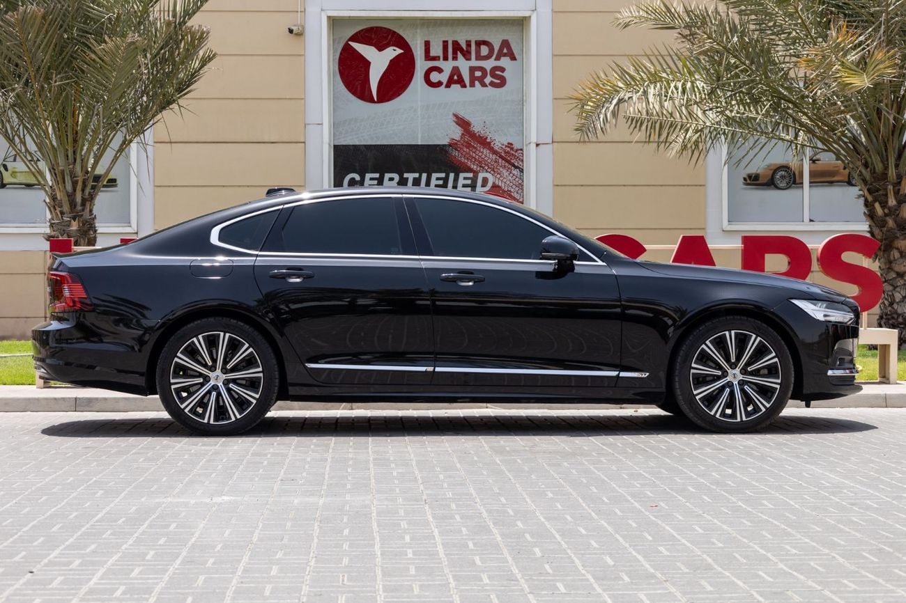 Used Volvo S90 B6 Ultimate Bright 2023 for sale in Dubai - 868912
