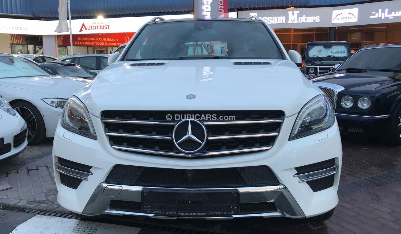 Used Mercedes-Benz ML 400 4MATIC 2015 for sale in Dubai - 212866