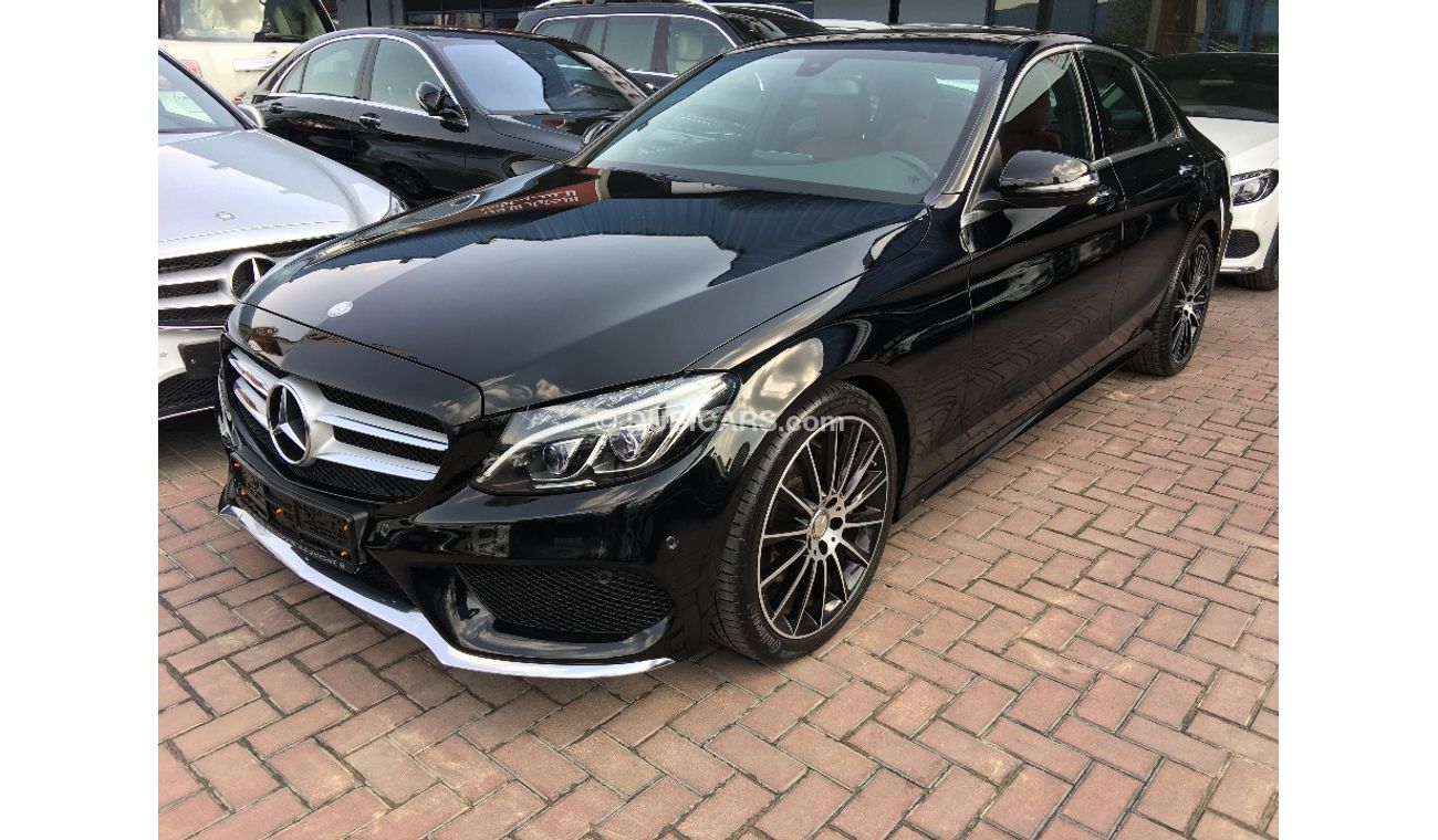 Used Mercedes-Benz C200 2016 for sale in Dubai - 89693