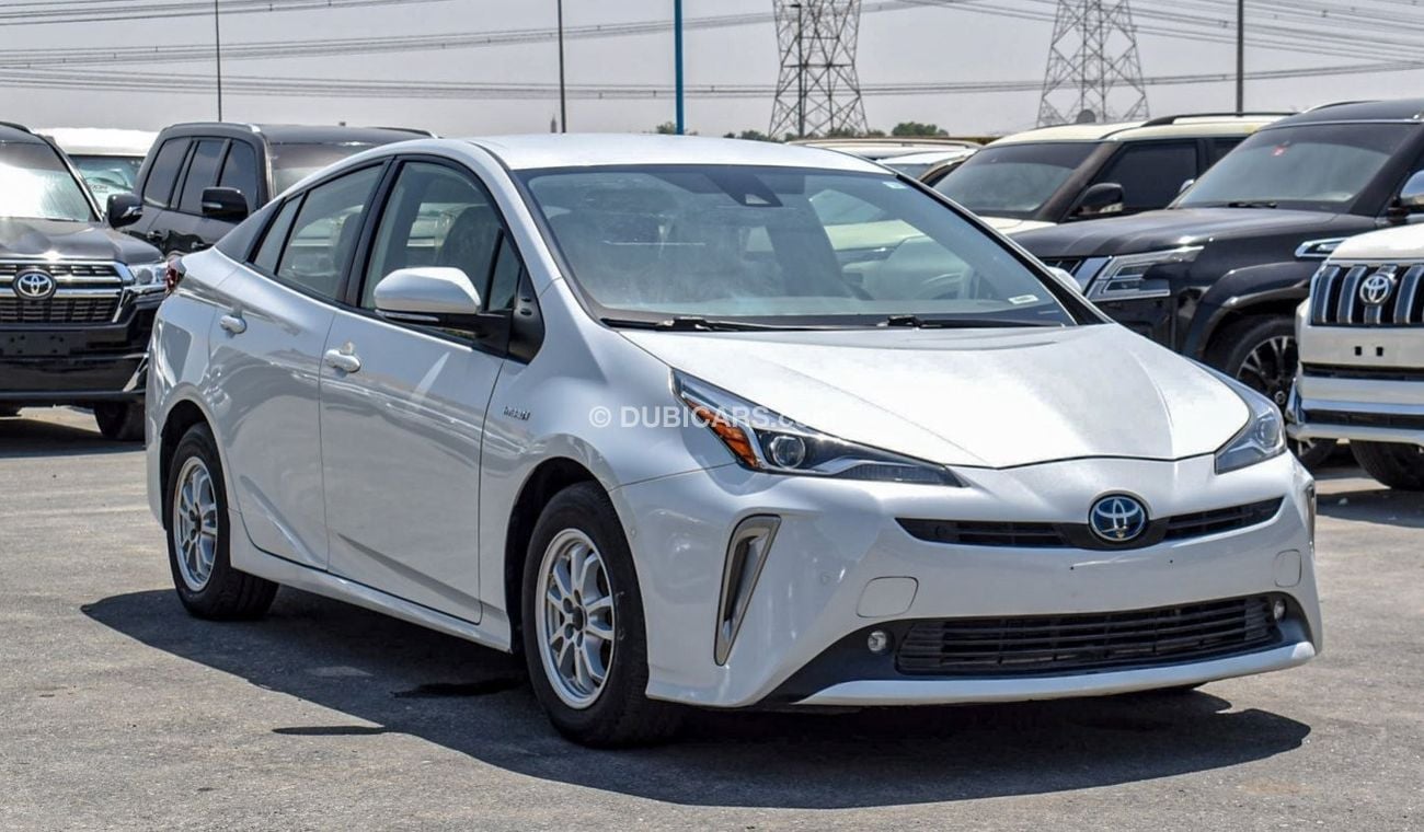 Used Toyota Prius Hybrid 2021 for sale in Dubai - 780861