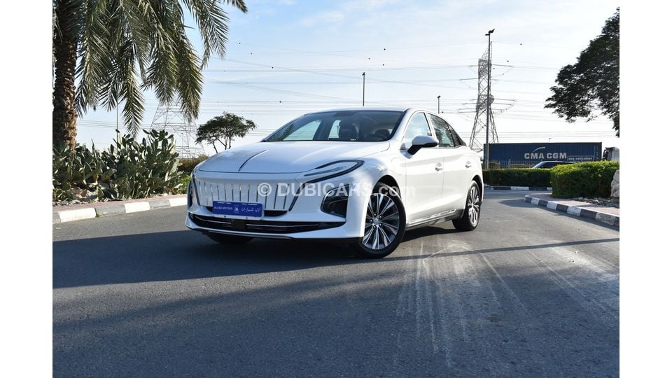 New HONGQI EQM5 MY22 - WHT_TAN - RANGE 430KM 2022 for sale in Dubai - 589534