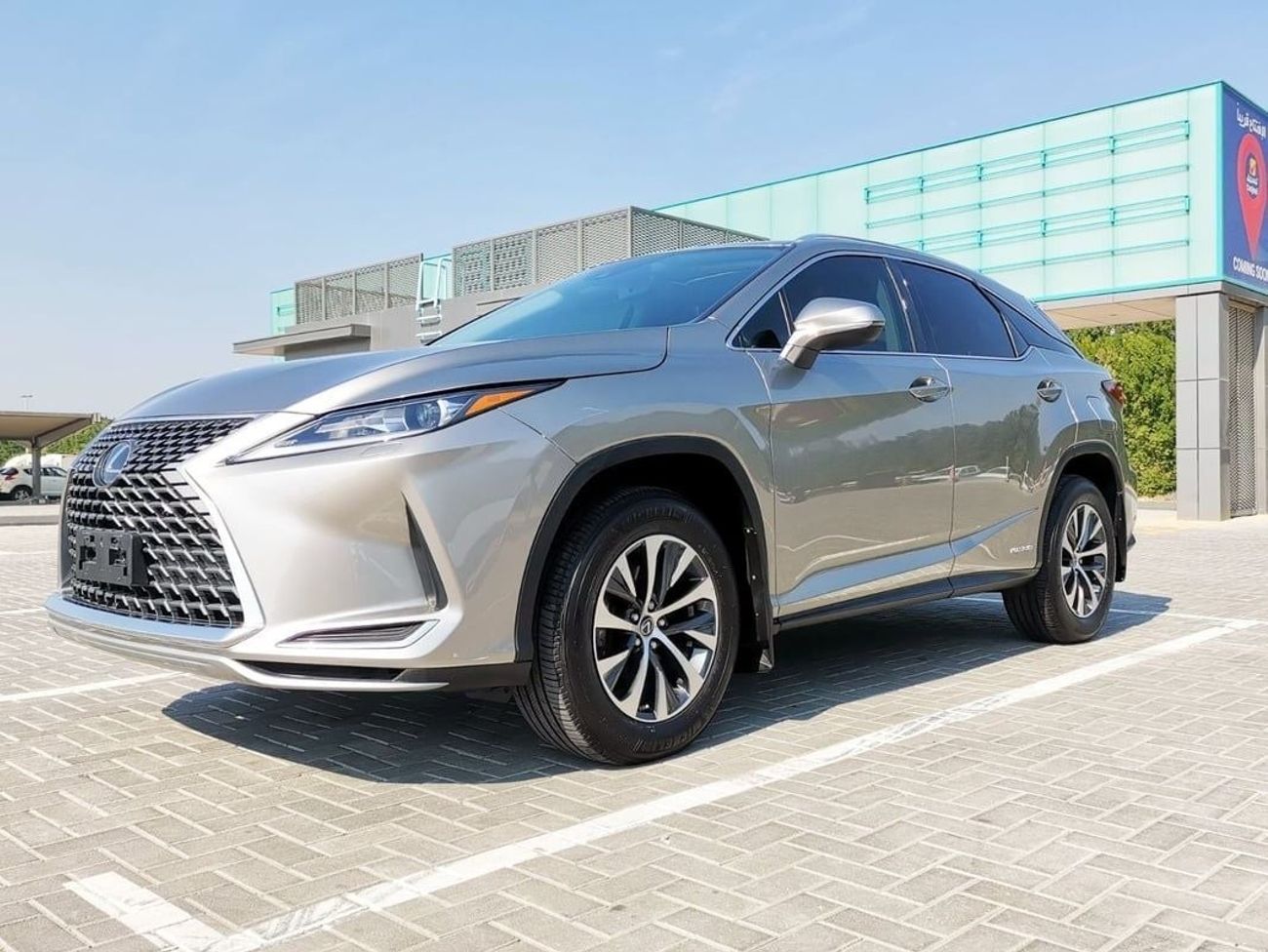 Used Lexus RX450H - Hybrid - 2022 - Gold 2022 for sale in Sharjah - 708273