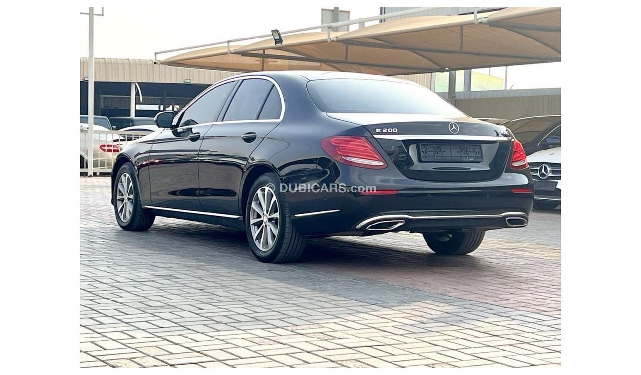 Used Mercedes-Benz E200 Std E200 2017 for sale in Dubai - 694892