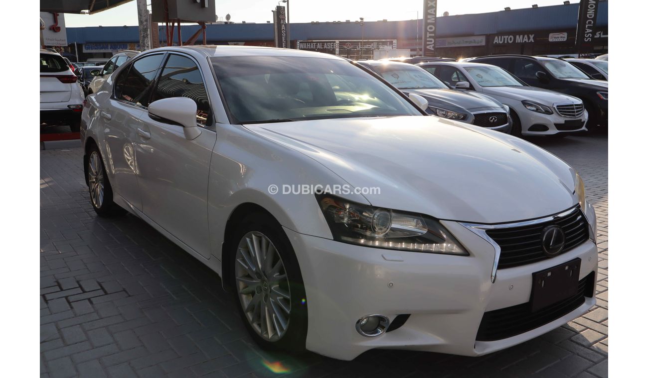 Used Lexus GS350 2012 for sale in Dubai - 383647