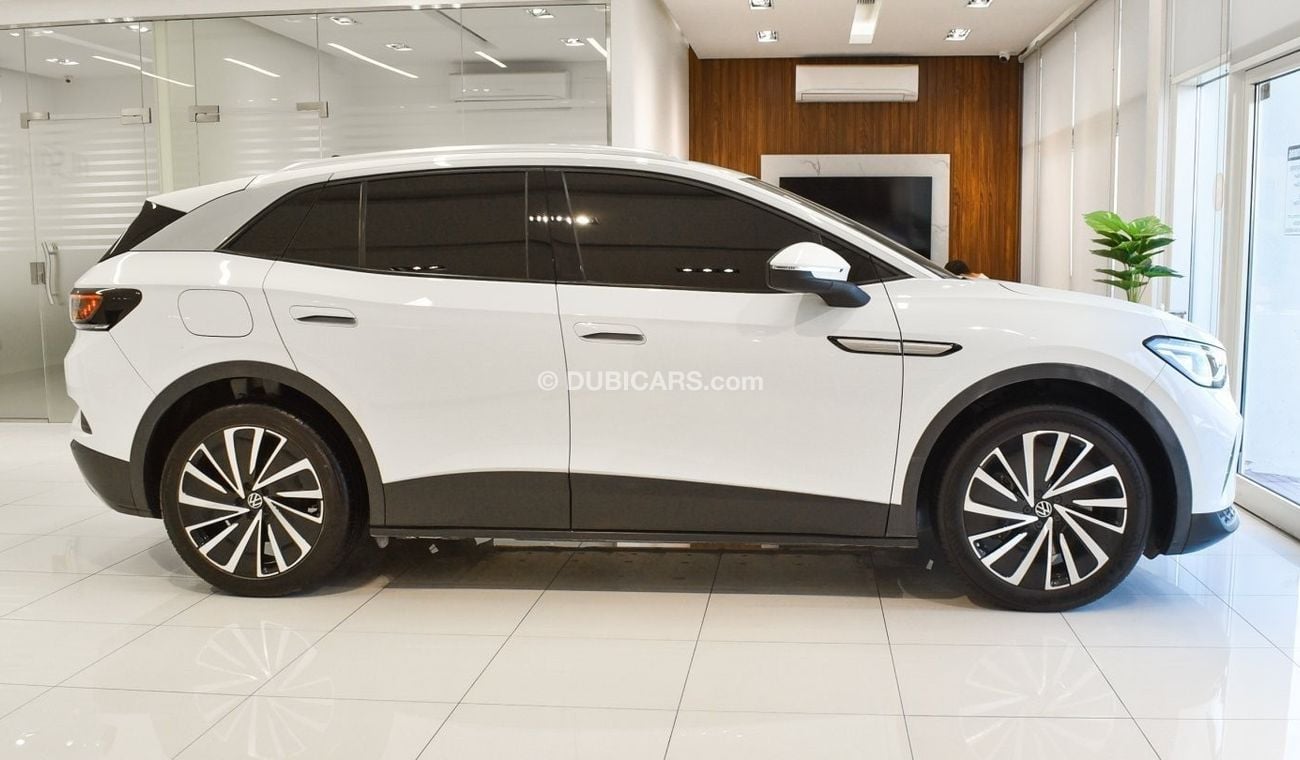 Used Volkswagen ID.4 Crozz PURE+ 2021 for sale in Dubai - 734537