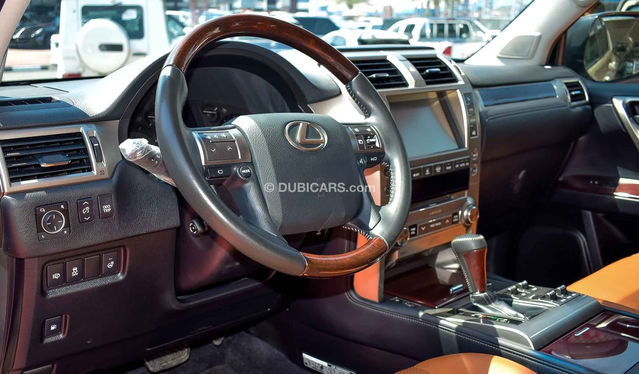Used Lexus GX460 2014 for sale in Dubai - 225145
