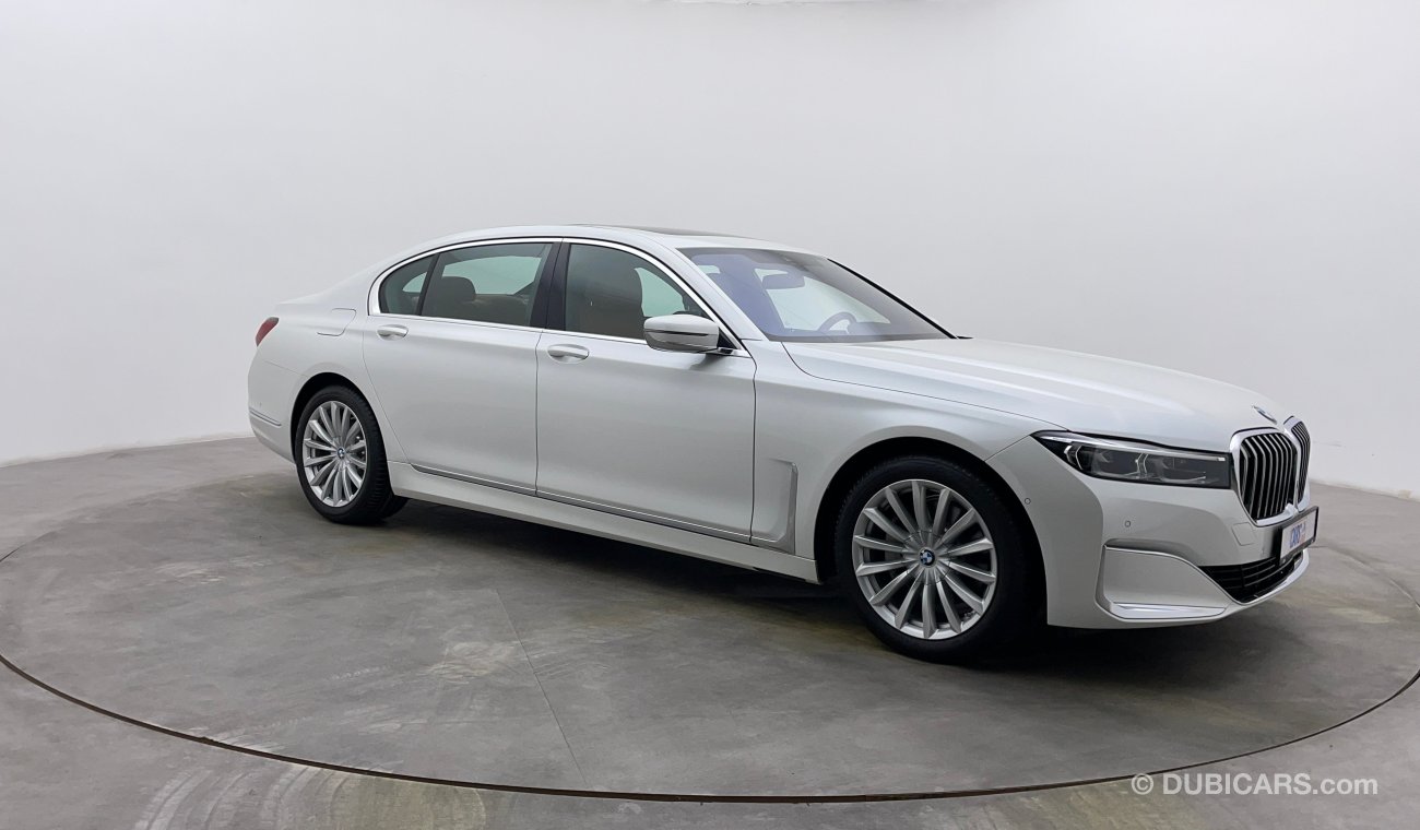 New BMW 730Li 730Li 2000 2021 for sale in Dubai - 472724