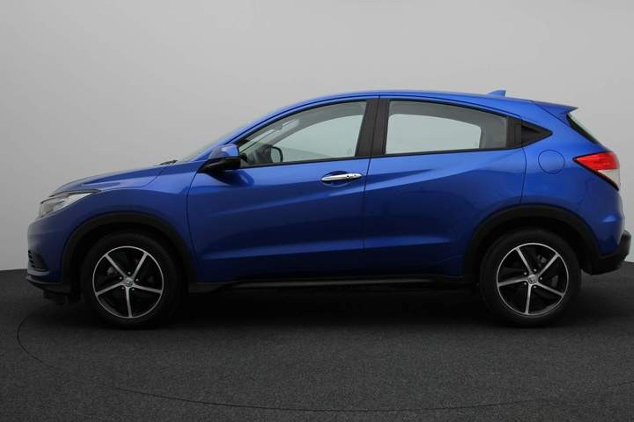 Used Honda HRV LX 1.8 2021 for sale in Dubai - 611352