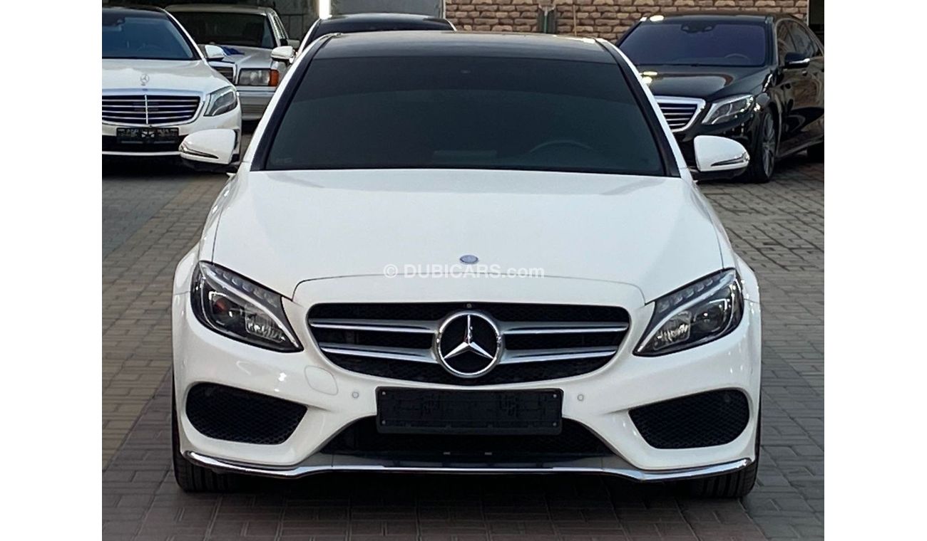 Used Mercedes-Benz C200 Elegance 2016 for sale in Dubai - 672875