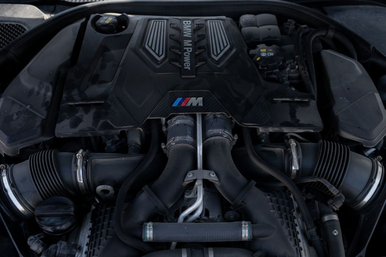 Used BMW M5 Std 4.4L 2020 for sale in Dubai - 883481