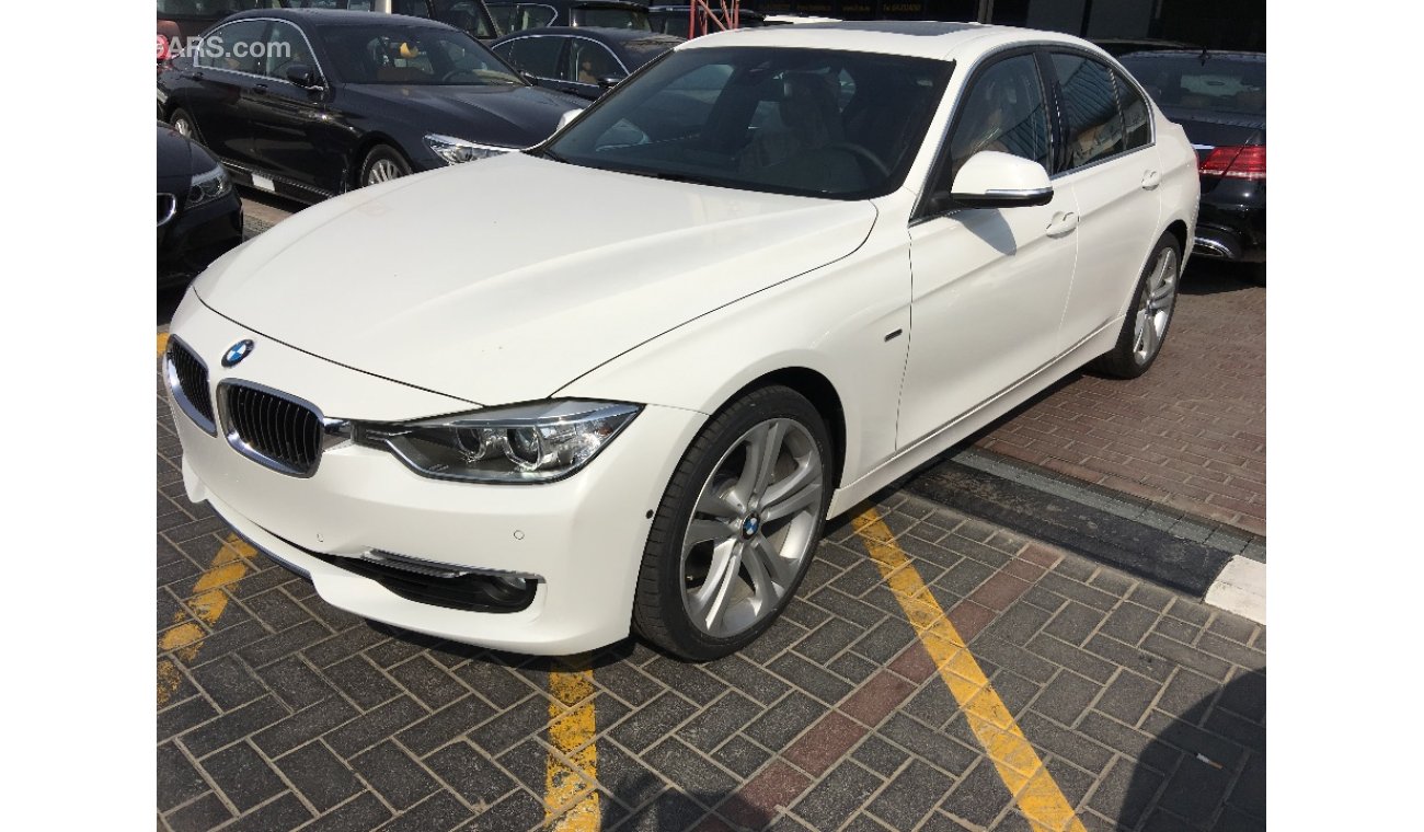 Used BMW 328i 2015 for sale in Dubai - 89408