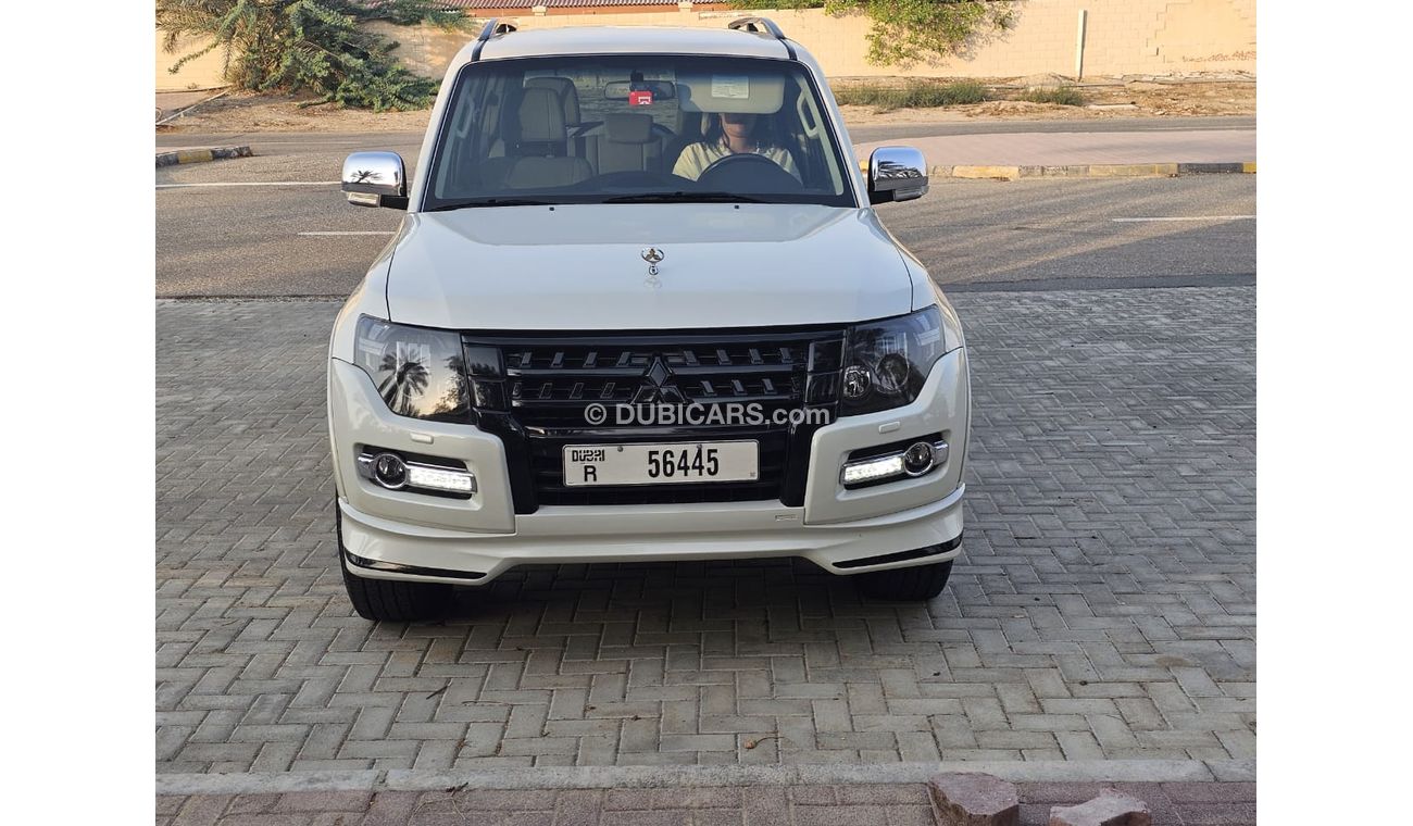 Used Mitsubishi Pajero GLS, 3.8, V6 2020 for sale in Dubai - 676250