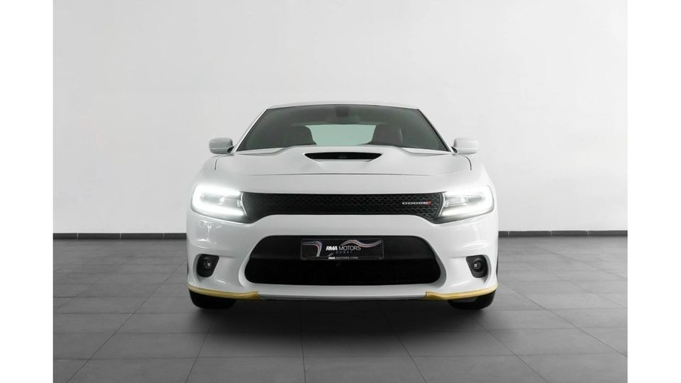 Used Dodge Charger GT 2019 for sale in Dubai - 744816