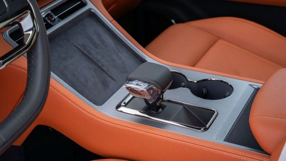 New ROX 01 VIP PLUG-IN HYBRID 1.5L Petrol Turbo Engine Electric Range ...