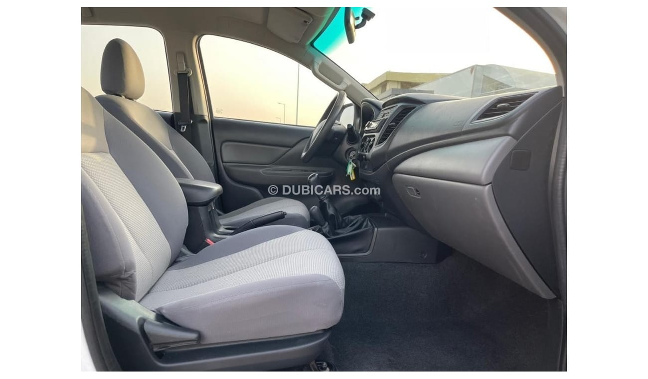 Used Mitsubishi L200 2017 I 4x4 I Ref#511 2017 for sale in Sharjah - 663551
