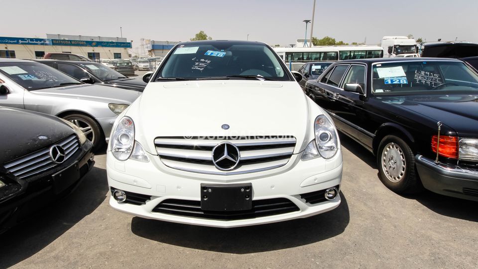 Used Mercedes-Benz R 550 4matic 2008 for sale in Dubai - 61527