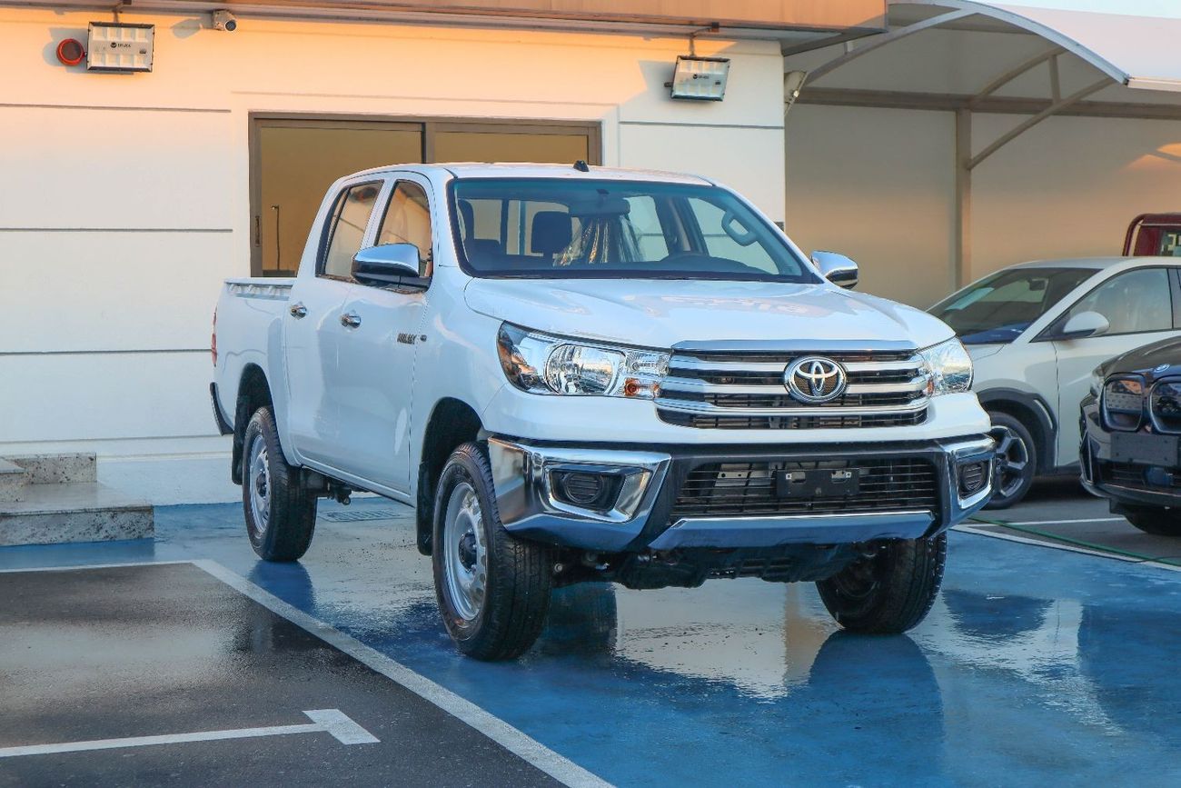 New TOYOTA HILUX 2.4L 2024 MODEL M/T DIESEL 2024 for sale in Dubai - 741287