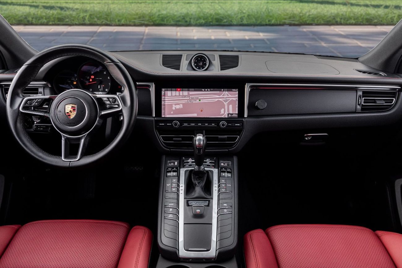 Used Porsche Macan Chrono | 4,112 P.M | 0% Downpayment | FULL PORSCHE ...