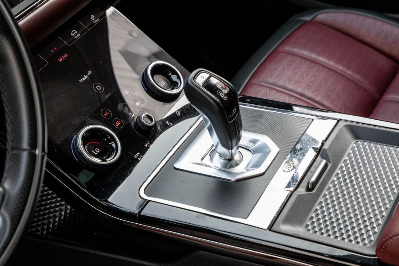 Used Land Rover Range Rover Evoque EVOQUE P300 HSE | 2,840 P.M | 0% ...