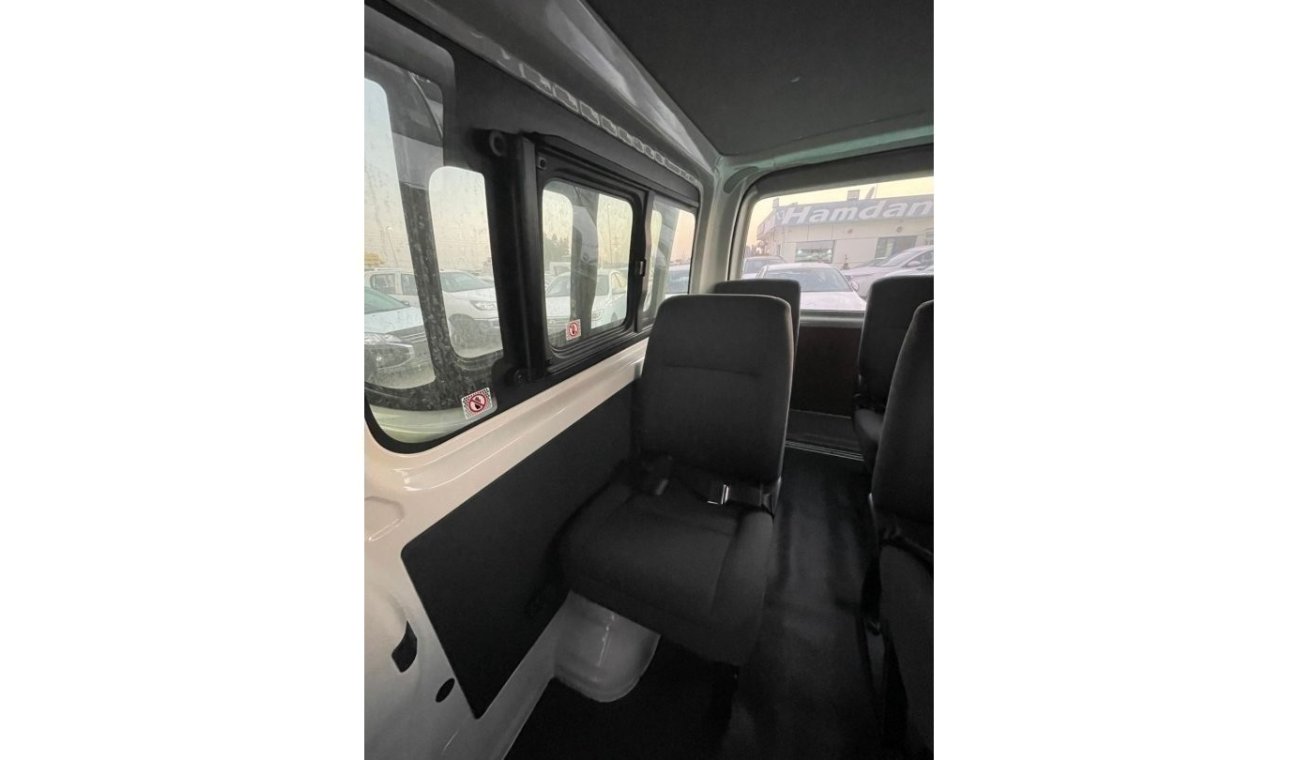 New DLS -Standard Roof 2023 Toyota HIACE DLS -Standard Roof (H300), 3dr ...