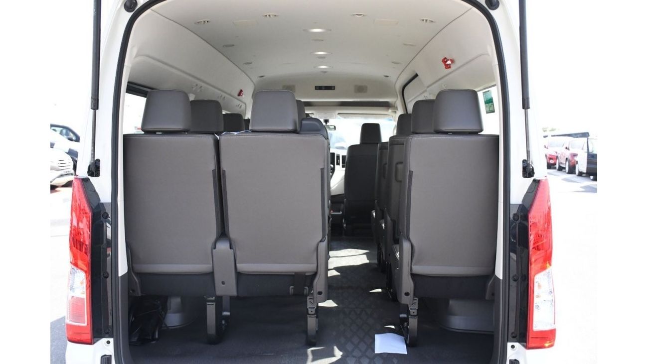 New Toyota Hiace 3.5L V6 Petrol Automatic full option ( pre-booking ...