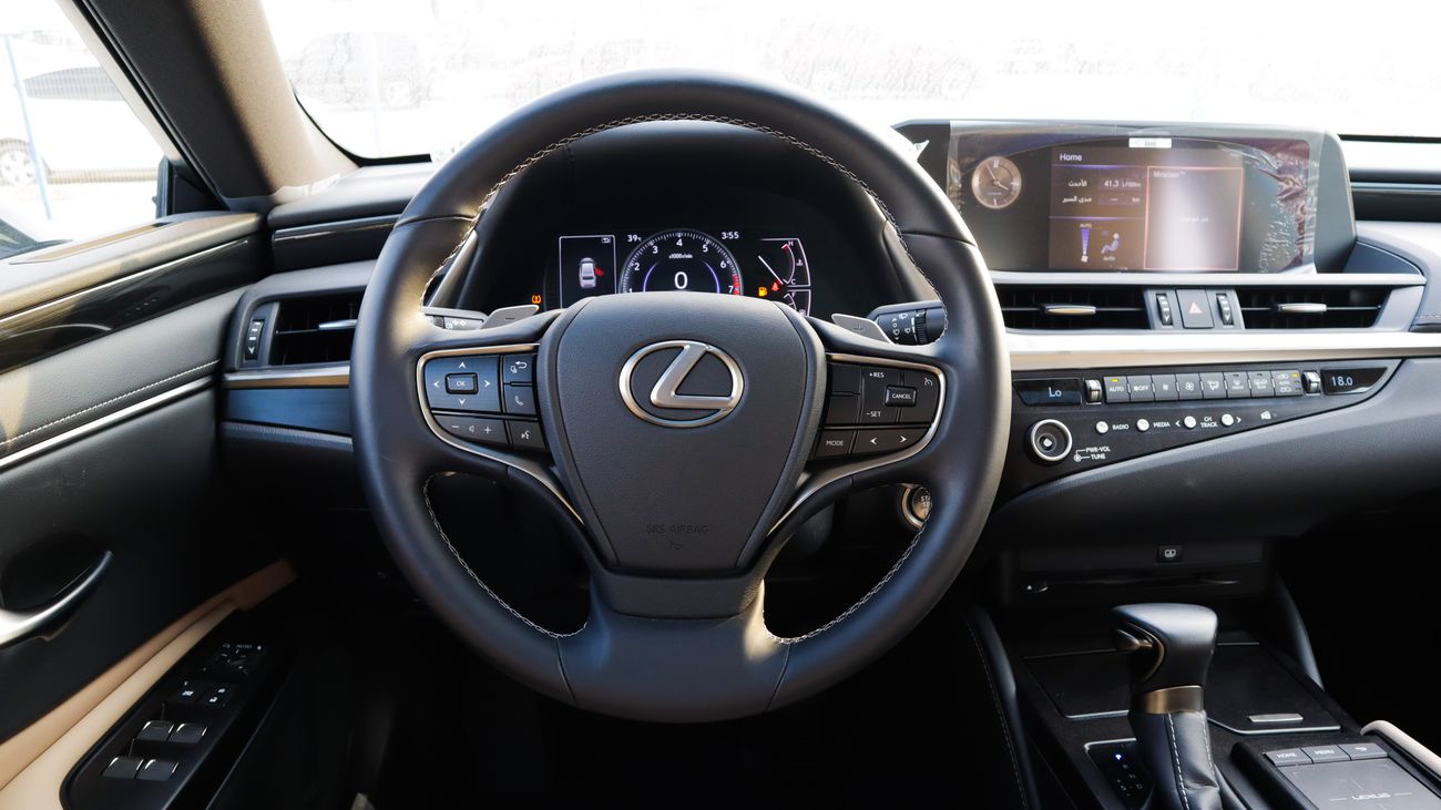 New Lexus ES350 2021 for sale in Dubai - 466598