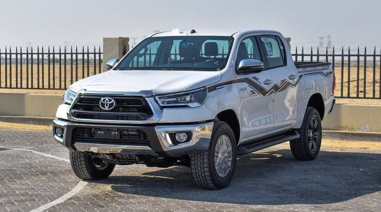 New Toyota Hilux 2.8L Diesel AT MY2024 2024 for sale in Dubai - 791317
