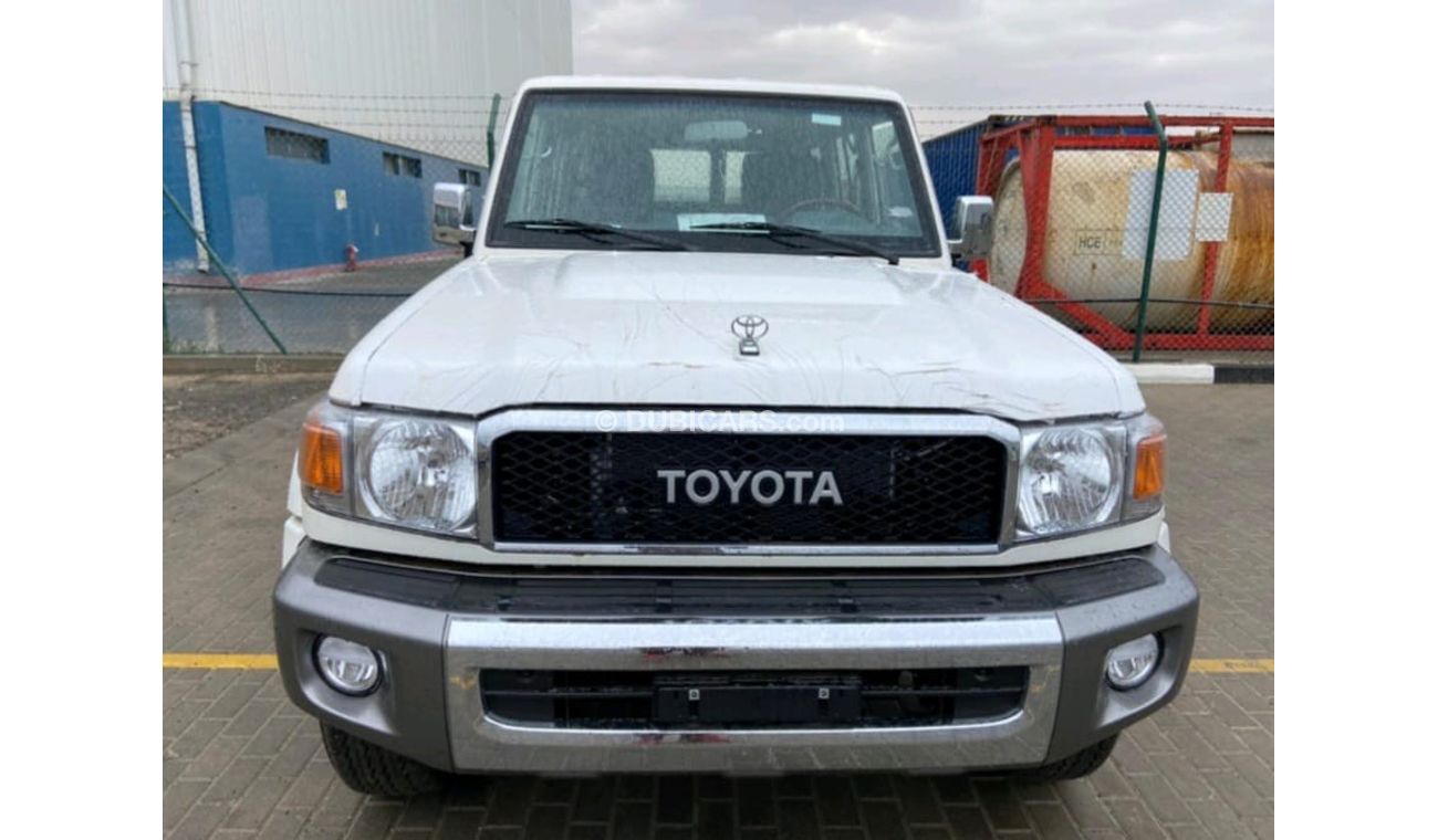 New Toyota Land Cruiser 70 LC76 4.0L MID OPTION GASOLINA 4WD M/T FOR ...