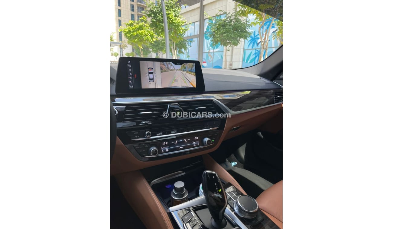 Used BMW 540i Luxury 2018 for sale in Dubai - 621498