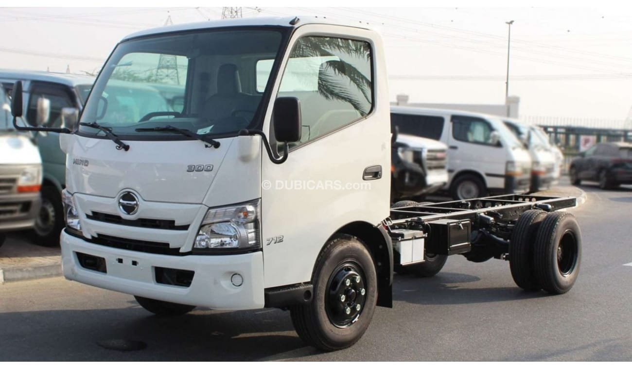 New Hino 300 XZU 710L 6.5 TON 300S Wide cab 4X2 2023 for sale in Dubai - 684062