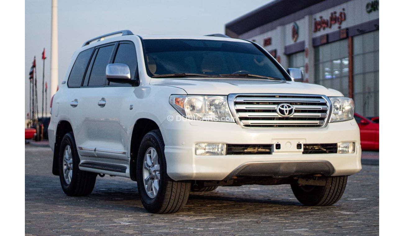 Used Toyota Land Cruiser 2011 for sale in Dubai - 591011
