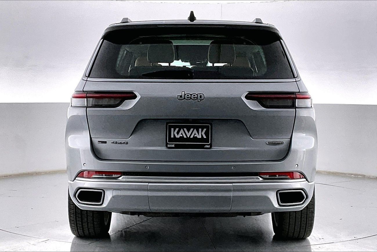 Used Jeep Cherokee Summit Reserve 2021 for sale in Dubai - 682875