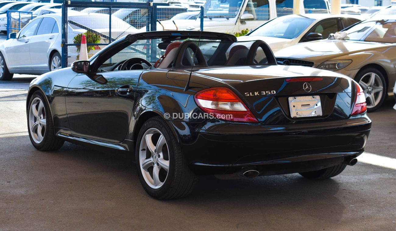 Used Mercedes-Benz SLK 350 2007 for sale in Dubai - 599245