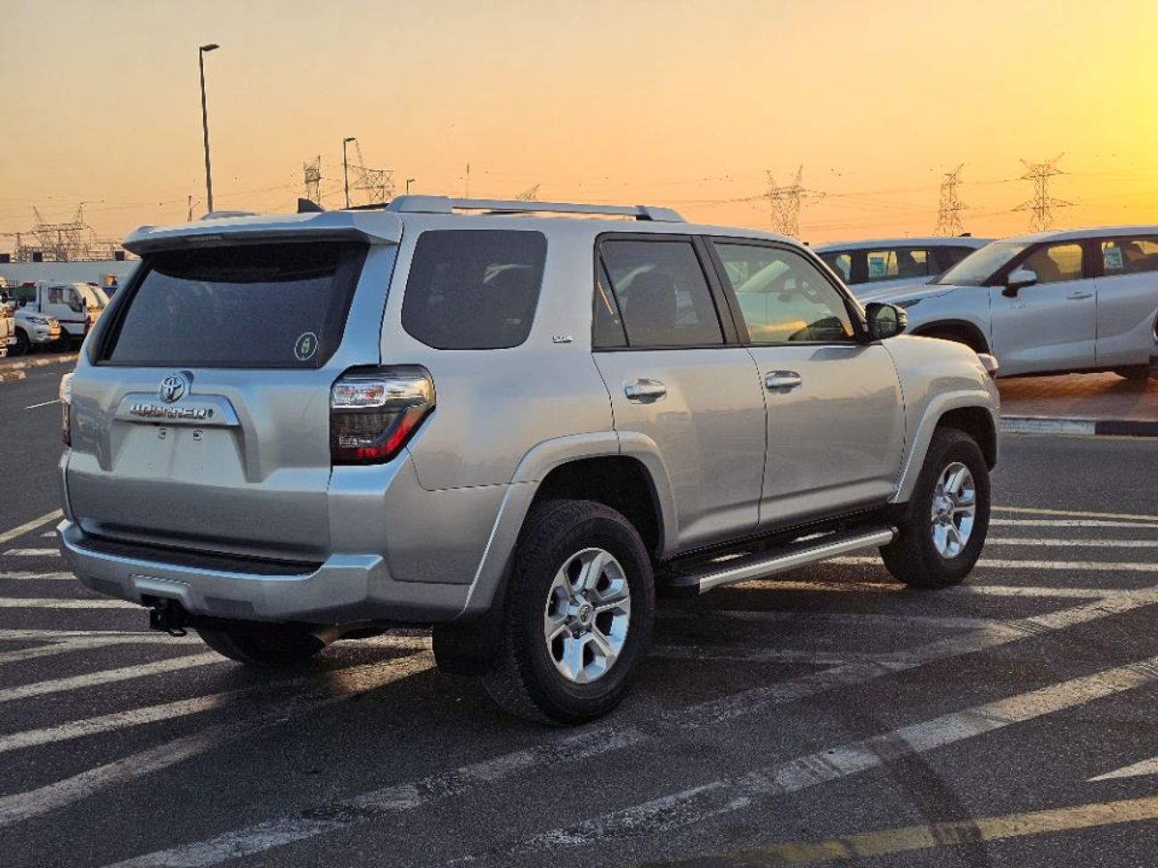 Used Toyota 4Runner 2018 model SR5 full option 4x4 and sunroof 2018 for ...