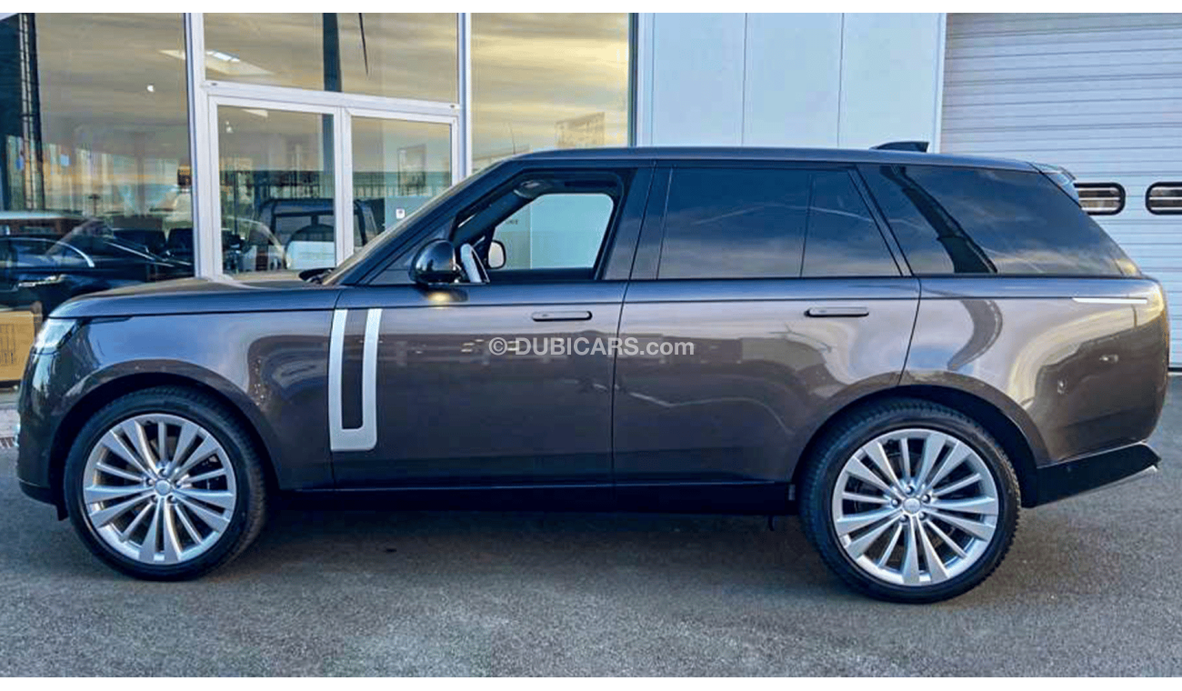 New Land Rover Range Rover Range Rover 4.4L SWB FIRST EDITION AT 2022 ...