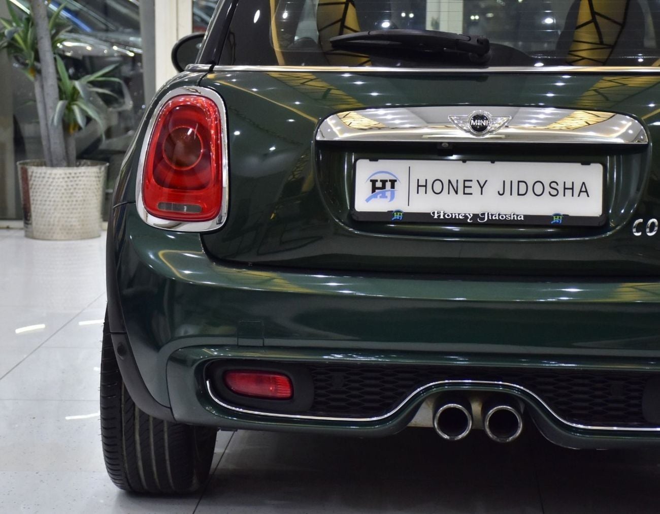 Used EXCELLENT DEAL for our Mini Cooper S ( 2018 Model ) in Green Color ...
