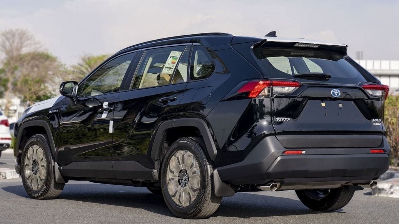 New Toyota RAV4 2.5L Hybrid limited 4x4 2024 AT 2024 for sale in Dubai - 707444
