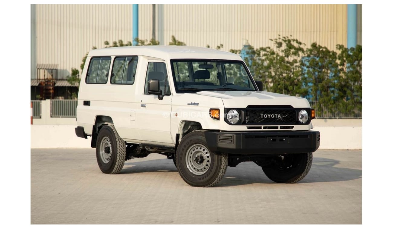 New Toyota Land Cruiser 70 2024 Toyota LC78 4.0 Hard Top 3DR - White ...