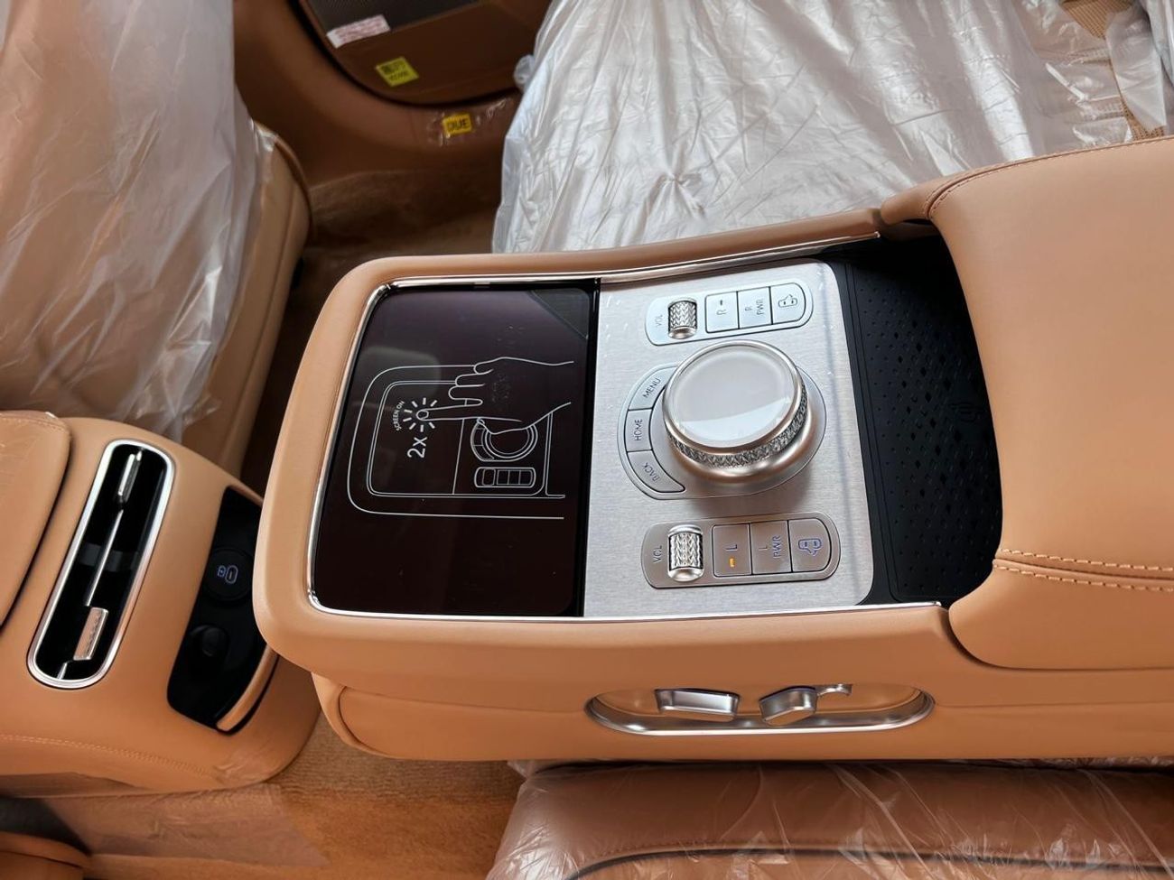 New Genesis G90 Royal 3.5L 2024 Model Year 2024 for sale in Dubai - 759344