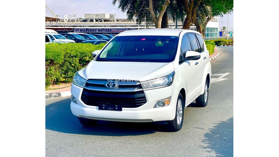 Used Toyota Innova 2020 for sale in Dubai - 633393