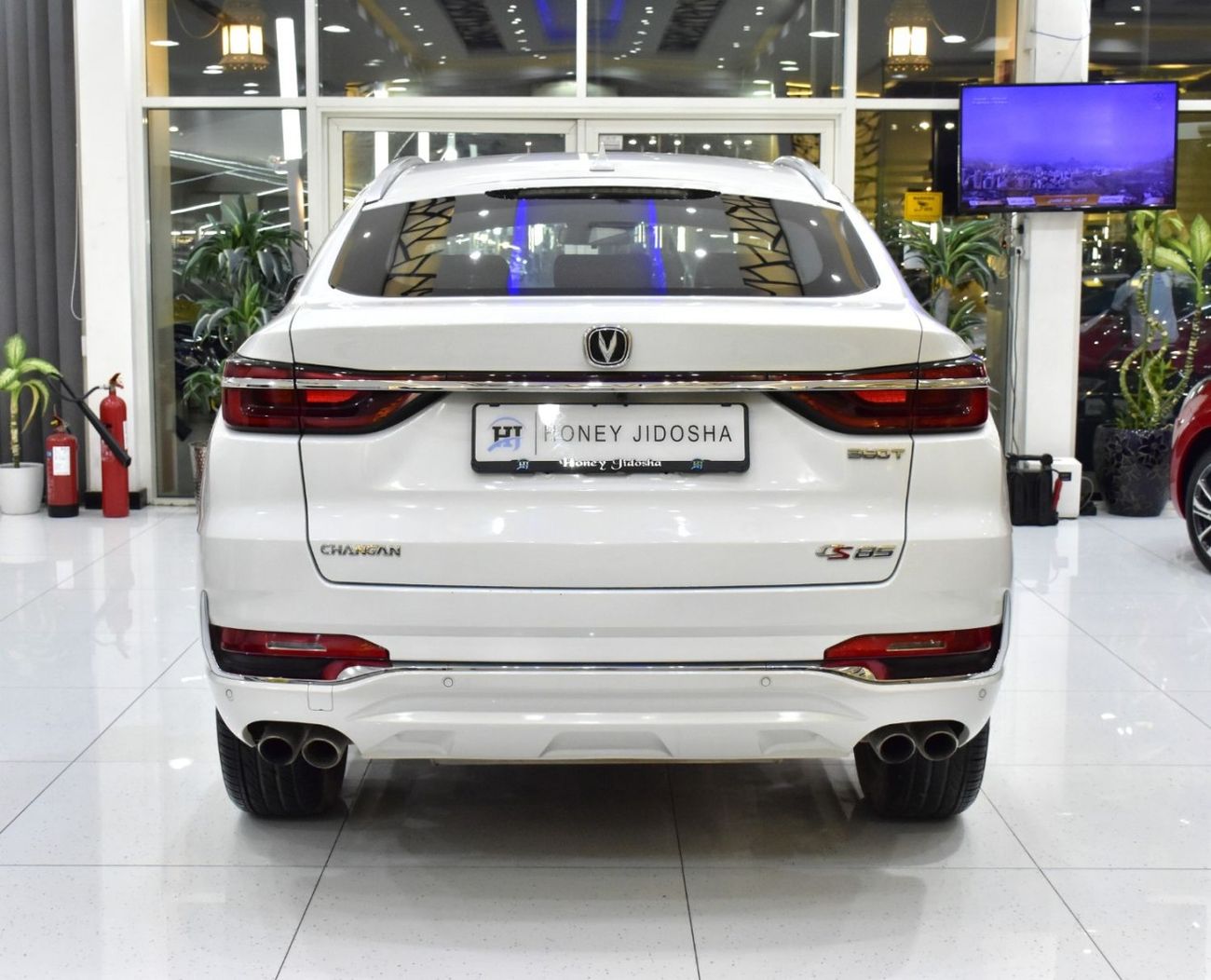 Used EXCELLENT DEAL for our Changan CS85 360T ( 2021 Model ) in White Color GCC Specs 2021 for ...