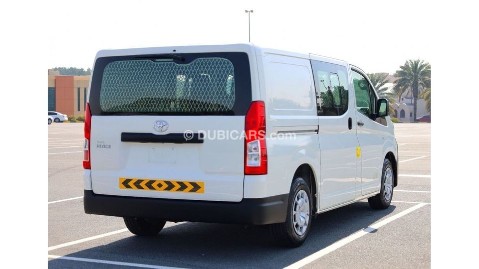 Used Toyota Hiace 6-Seater Cargo Van - V6 3.5L | Excellent Condition ...