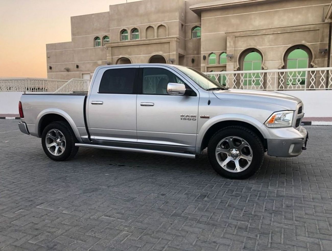 Used RAM 1500 DODGE RAM 4WD DOUBLE CABIN HEMI GCC 2017 for sale in ...